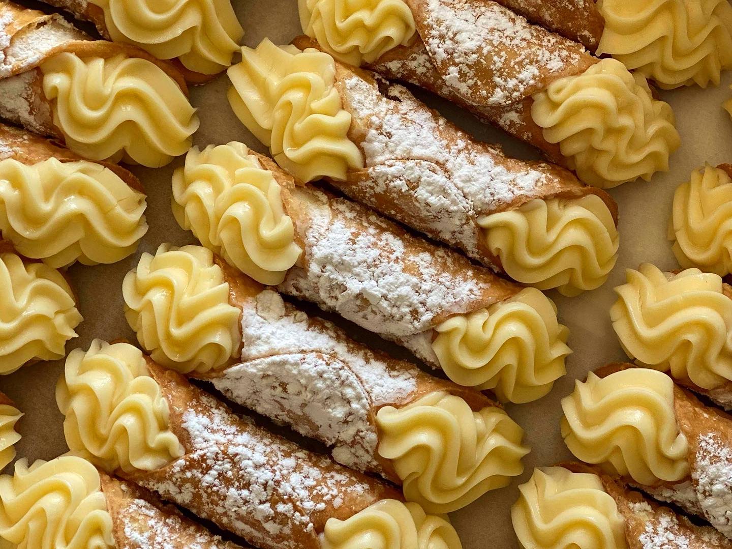 Cannoli – The Cannoli Box Co.