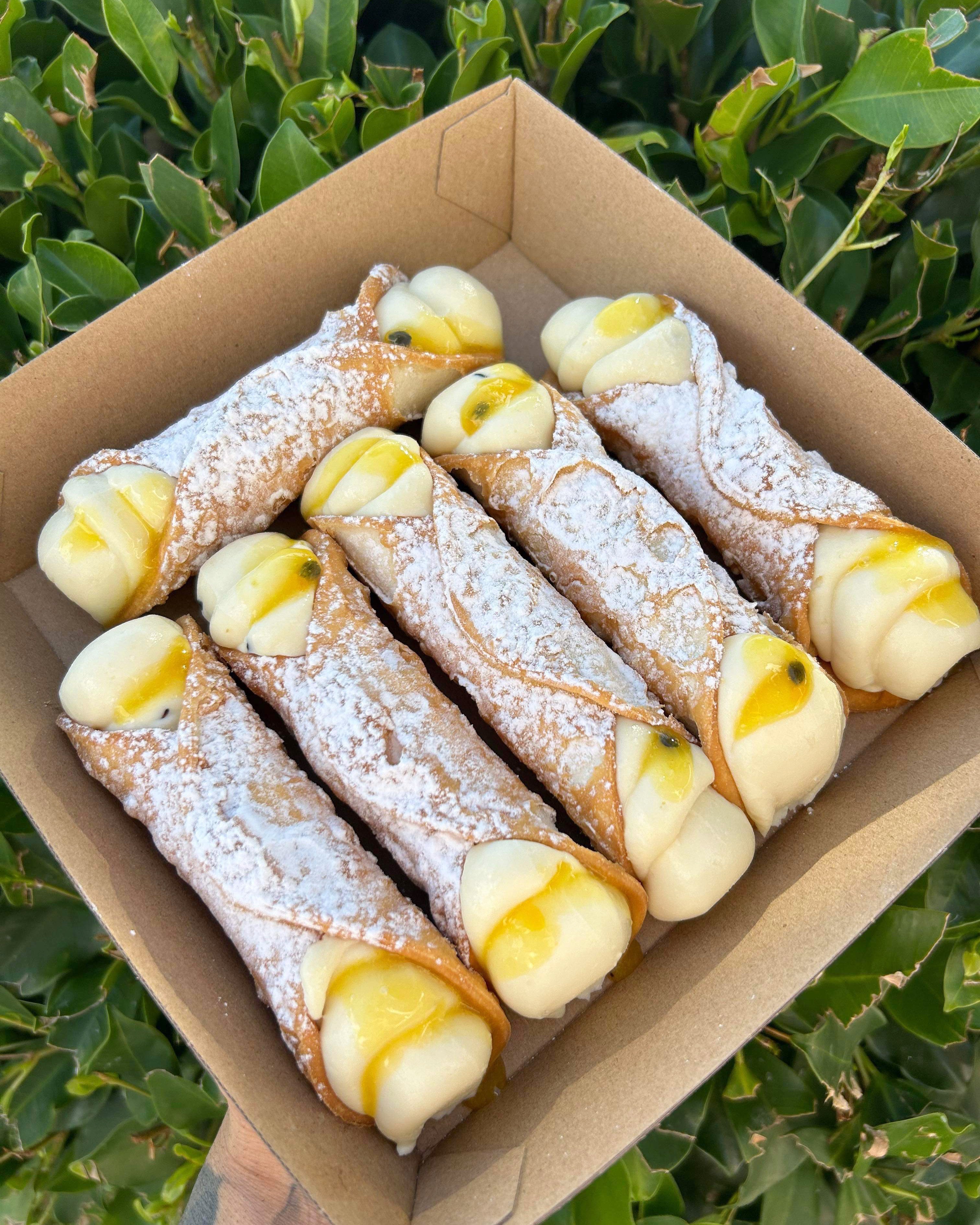 Passionfruit Cheesecake Cannoli – The Cannoli Box Co.