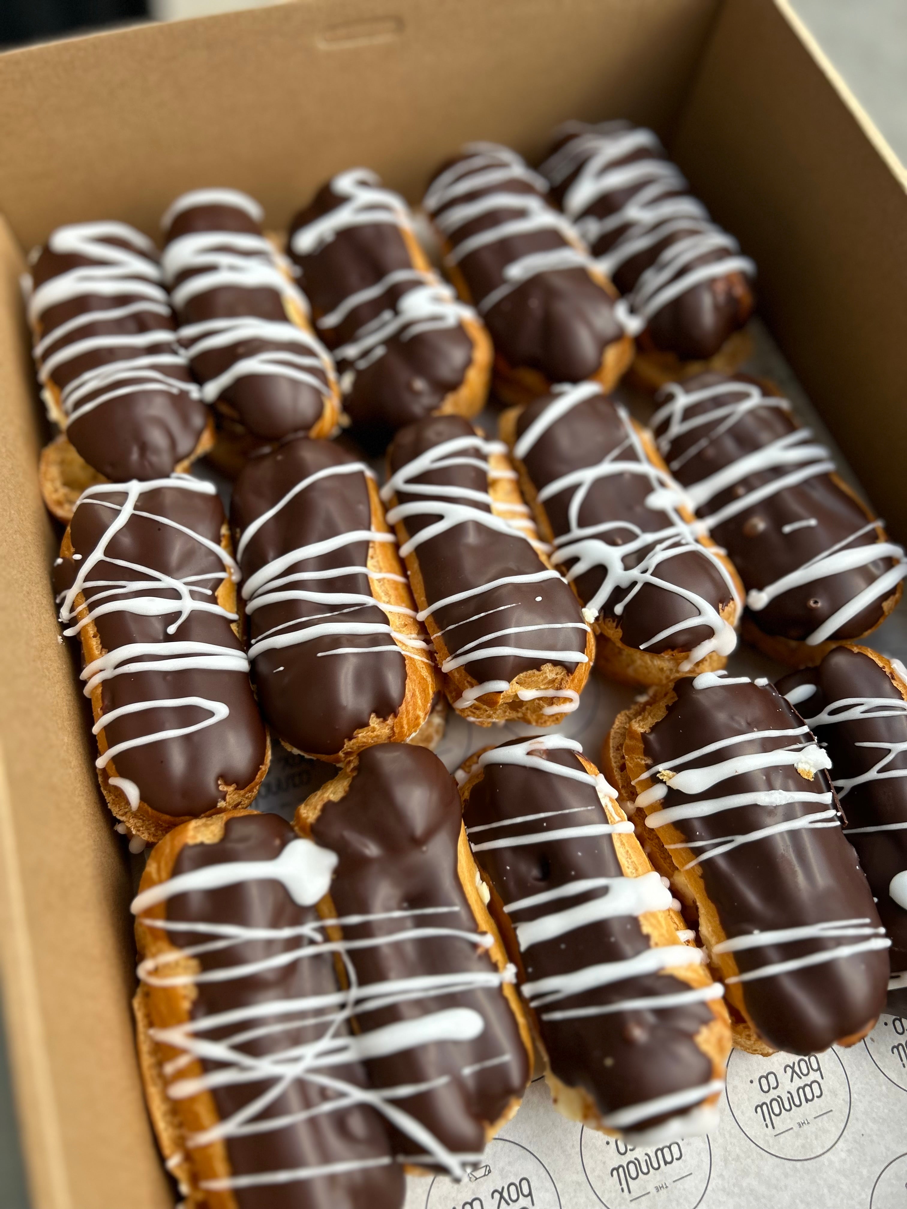 Chocolate Eclairs (minimum 1 dozen) – The Cannoli Box Co.