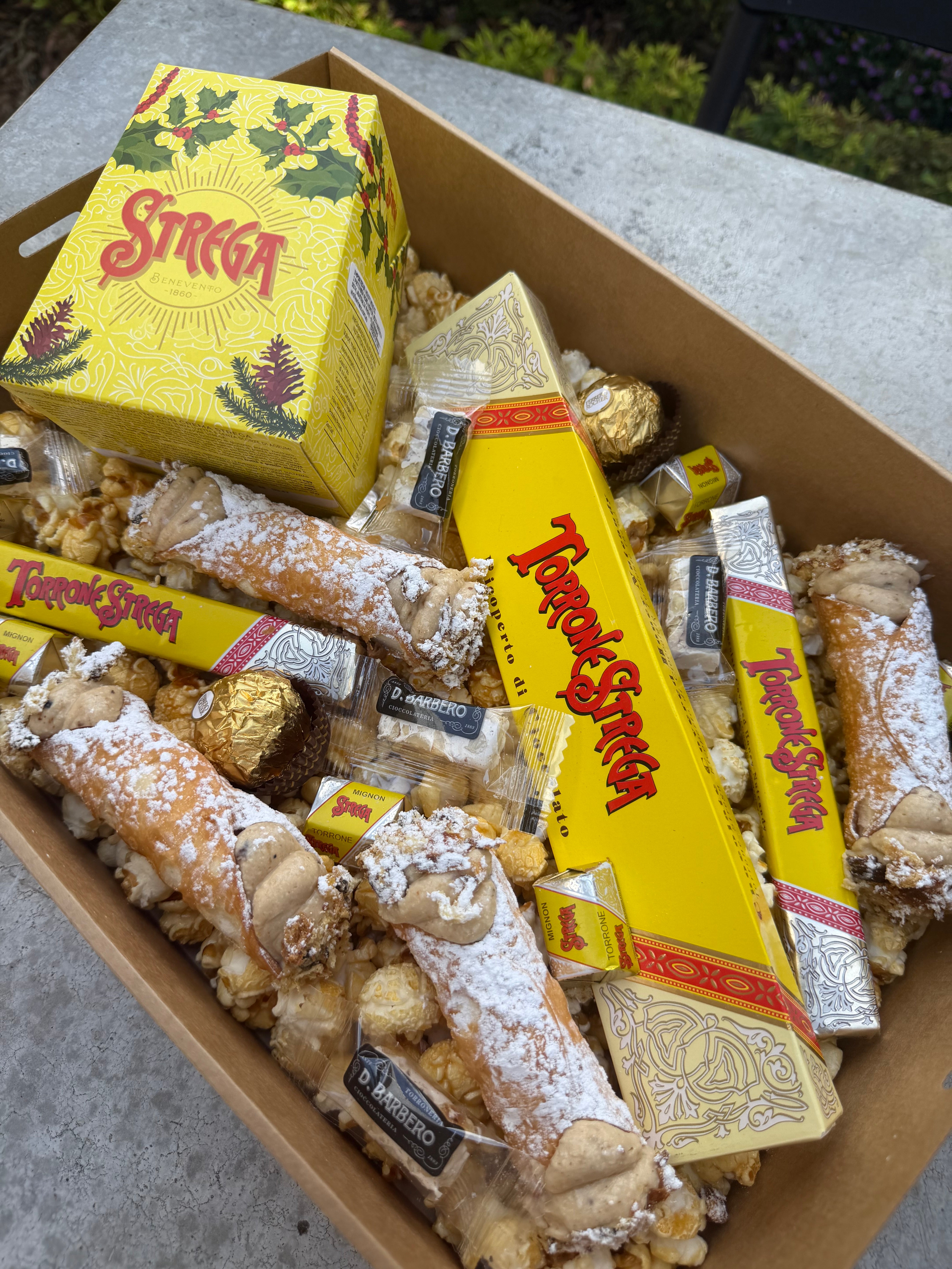 Cannoli Boxes – Page 2 – The Cannoli Box Co.