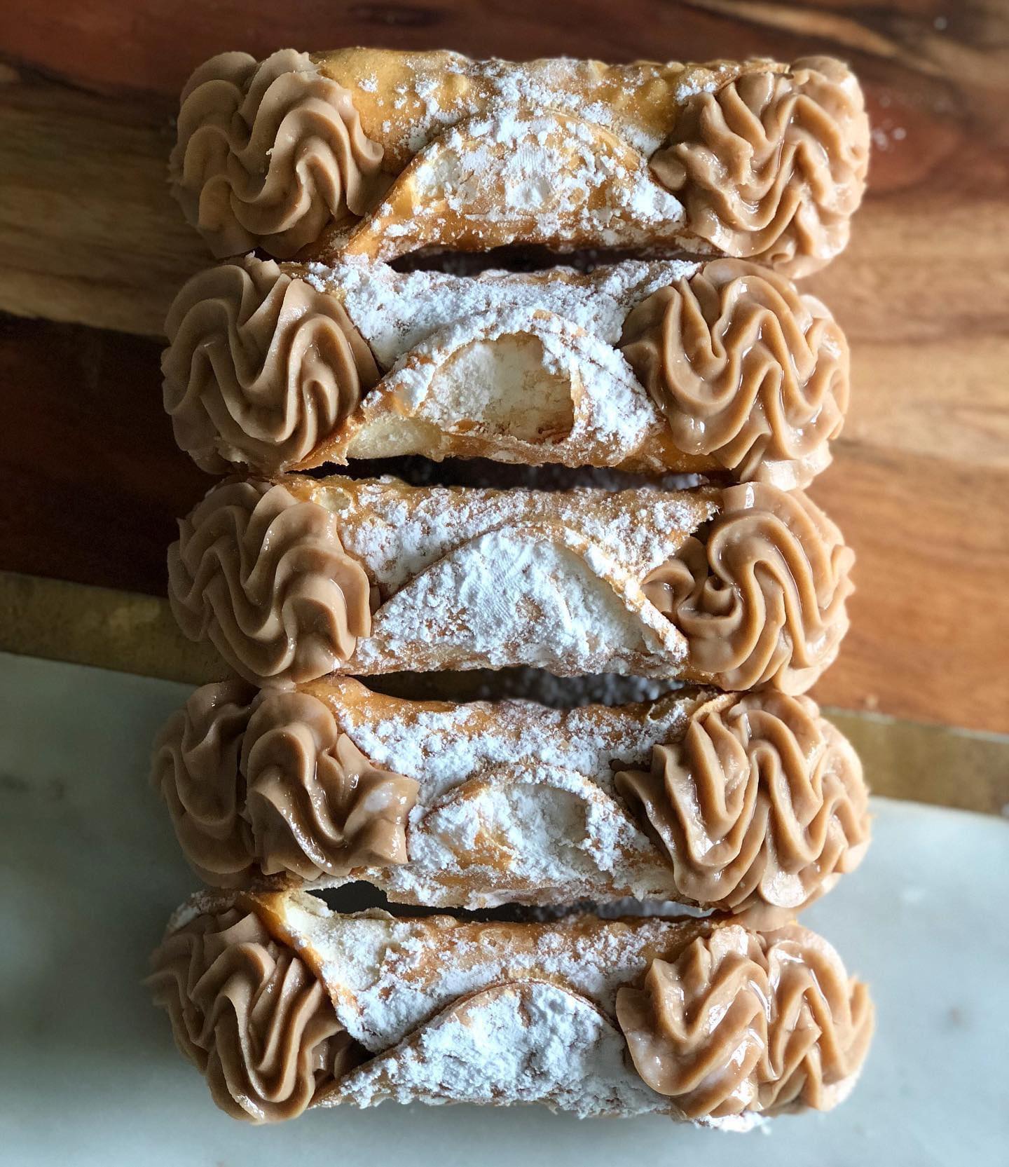 Mars Cannoli – The Cannoli Box Co.